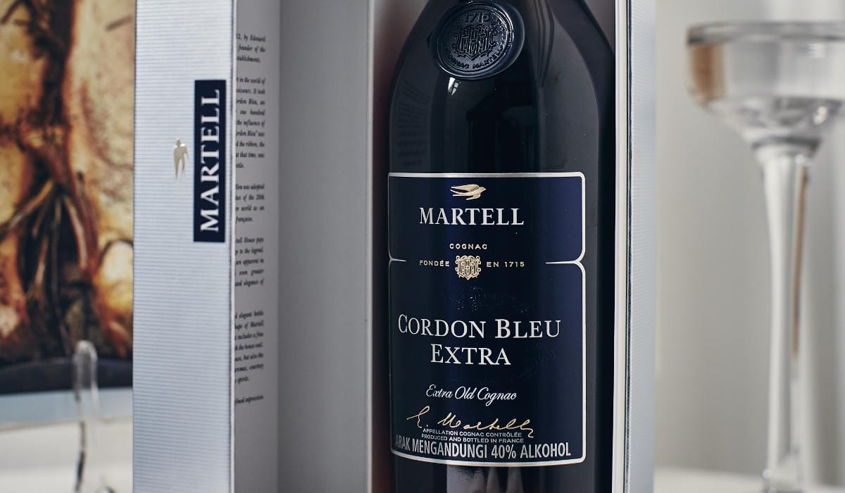 Martell Cordon Bleu Extra mega banner - The Peak Malaysia