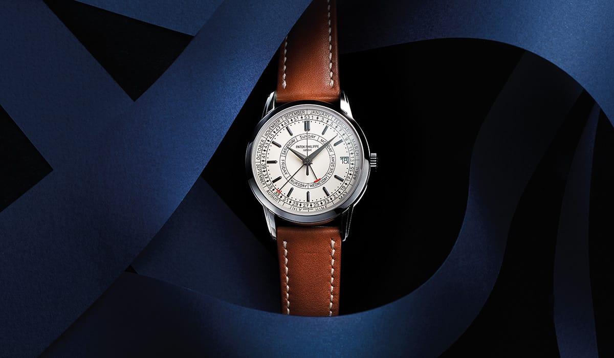 Dressed In Steel: Patek Philippe's Ref 5212A Calatrava Weekly Calendar ...