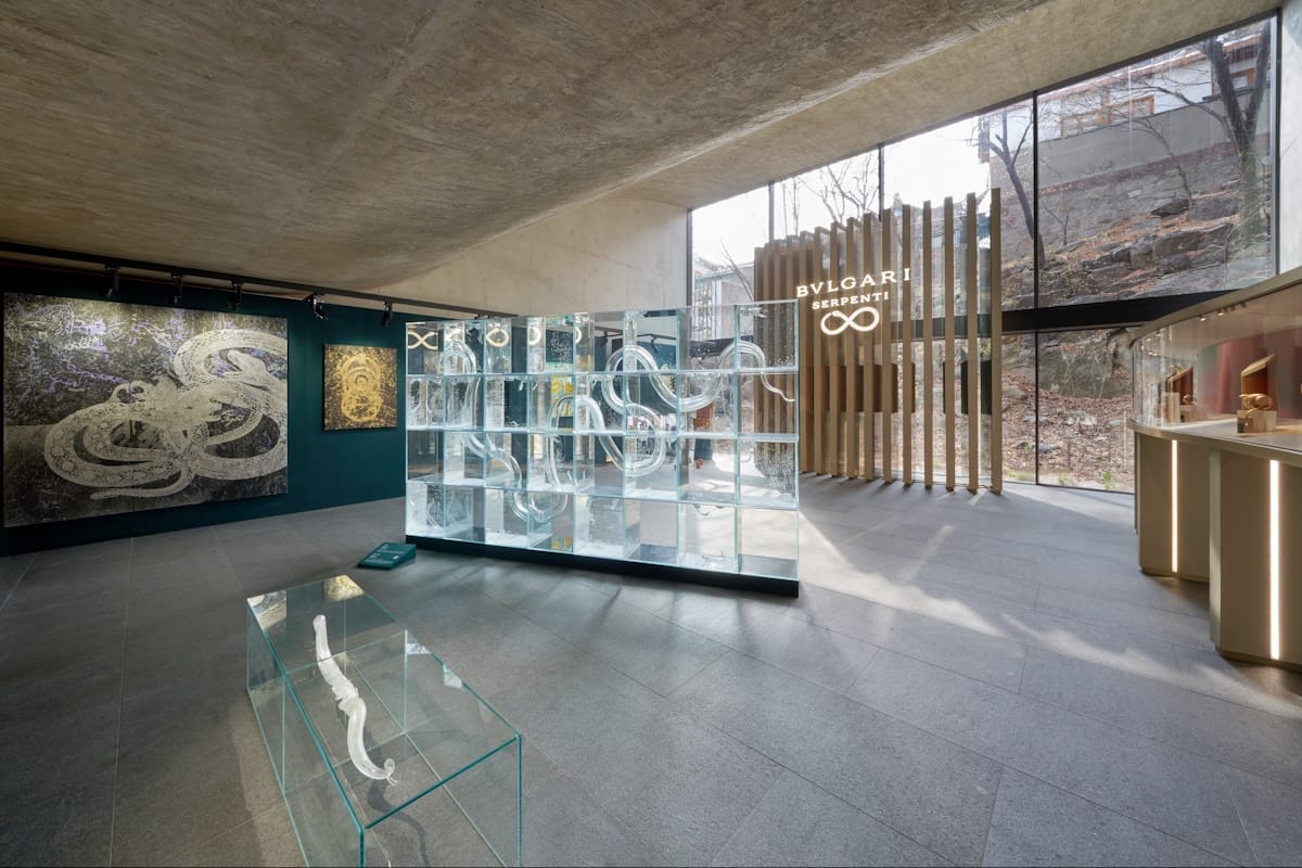 Details About The Serpenti Infinito Exhibition in Seoul